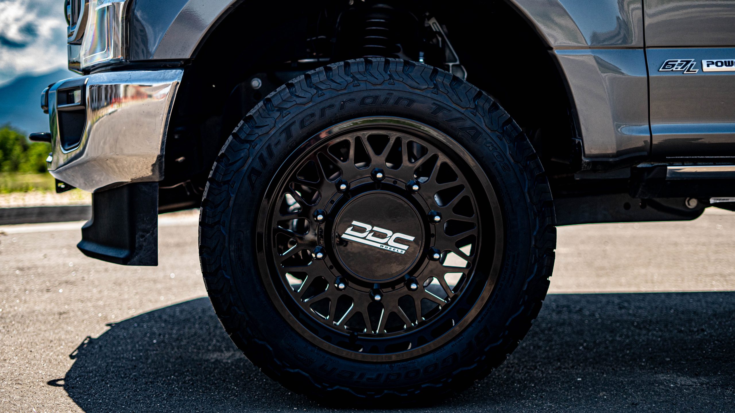 Leveled 2022 Ford F-350 Dually on DDC Super Singles - Soco Customs ...