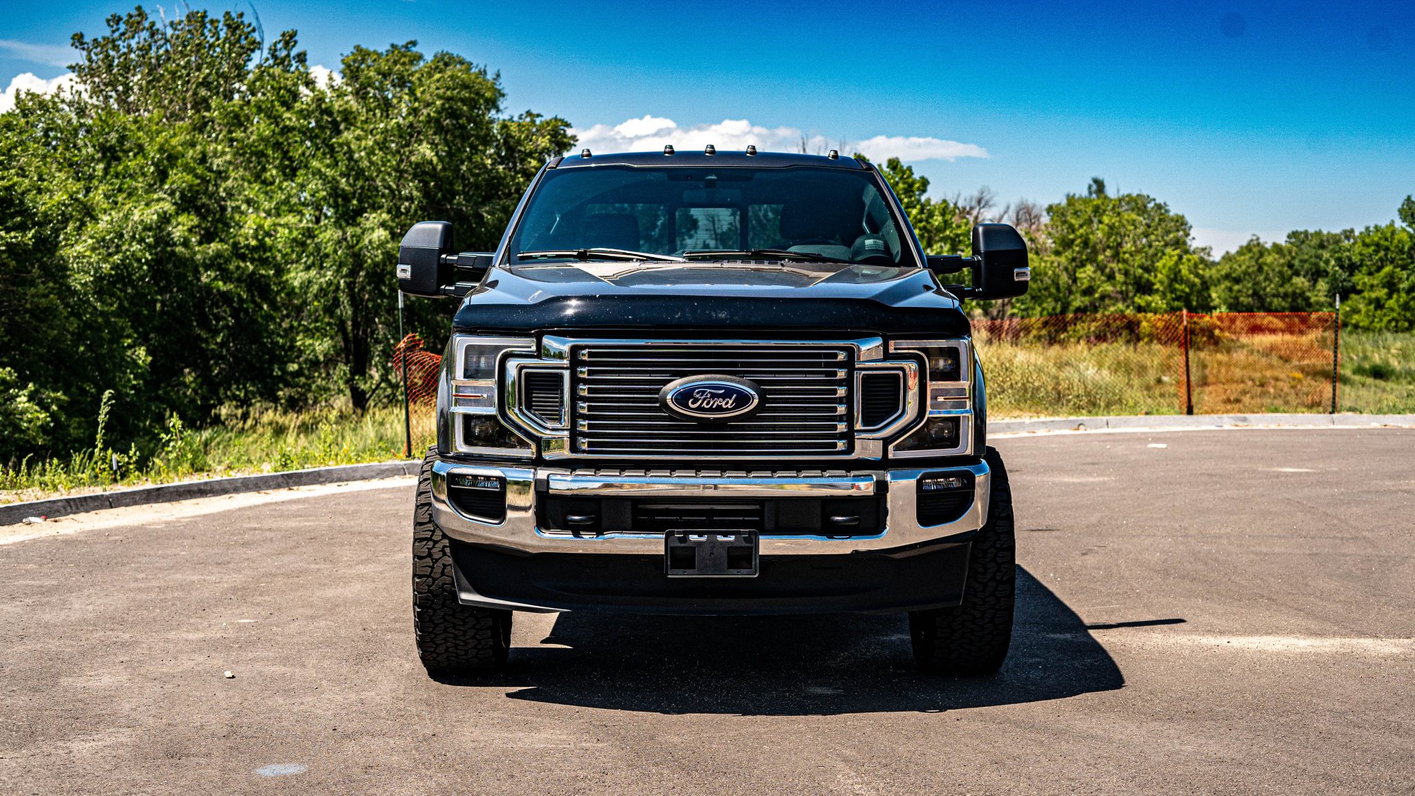 Leveled 2022 Ford F-350 Dually on DDC Super Singles - Soco Customs ...