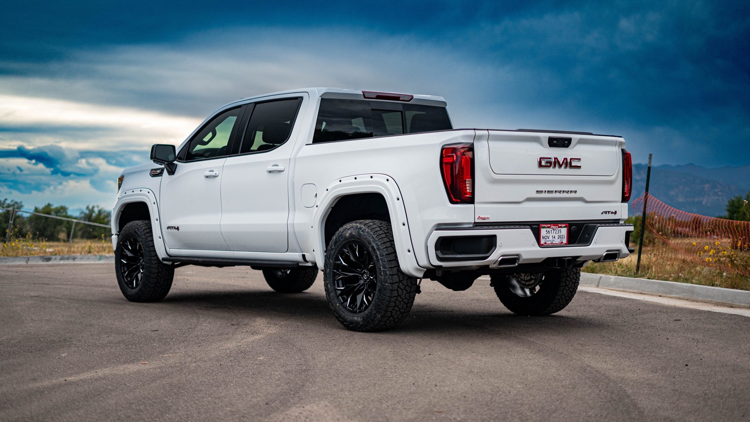 The Best 2024 GMC Sierra 1500 AT4 Leveling Kit - Soco Customs ...