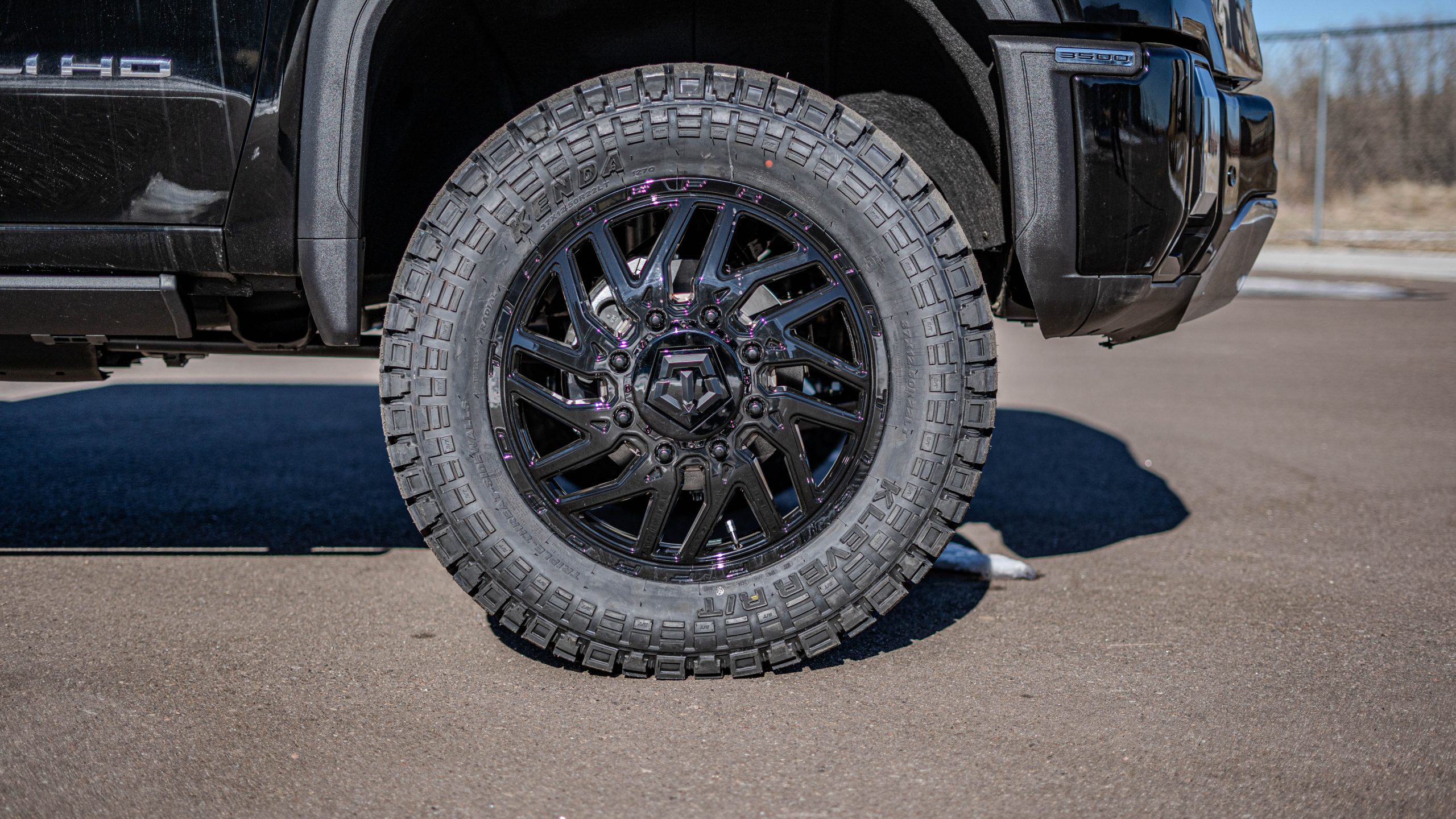 2025 GMC Sierra 3500 Denali Dually on 4" Cognito Lift Kit - Soco Customs